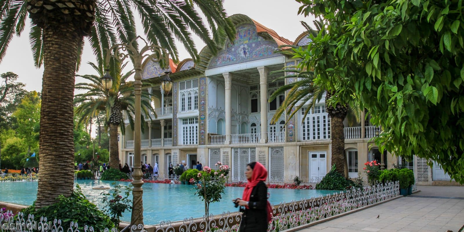 Bagh-e Eram. Irański park gdzie chusty same zsuwają się z włosów